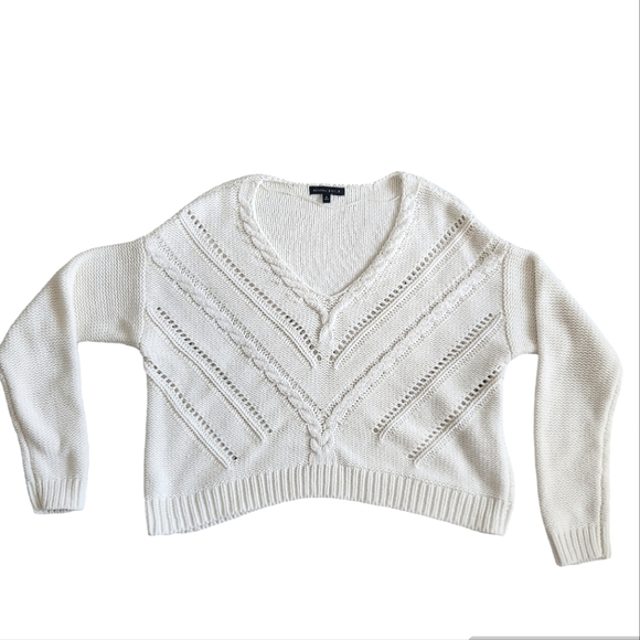 Kendall & Kylie | Sweaters | Kendall Kylie Cream Crop Cable Knit V Neck ...